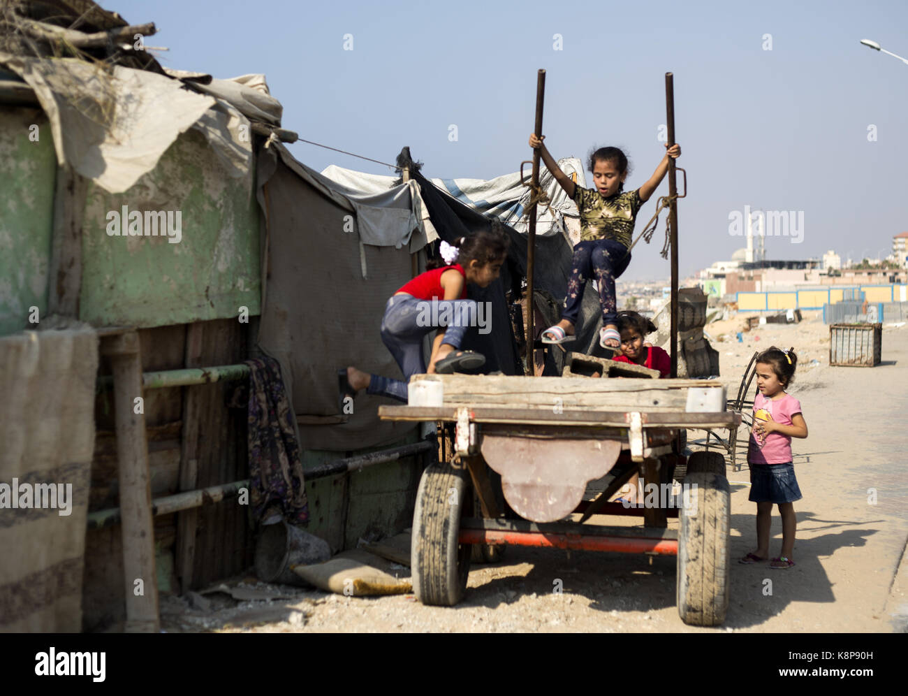 Gaza City, The Gaza Strip, Palestine. 19th Sep, 2017. Palestinian ...