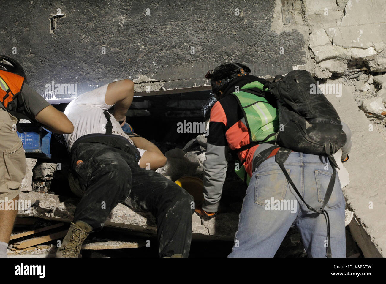 2017 earthquake mexico city hi-res stock photography and images - Alamy