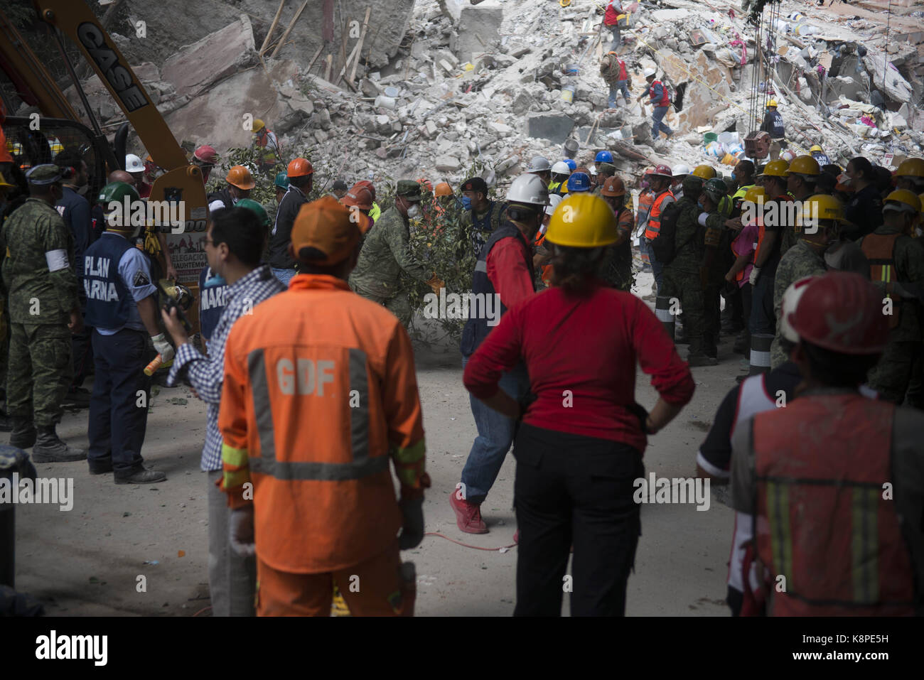 Mexico City Earthquake 1985 High Resolution Stock Photography and ...
