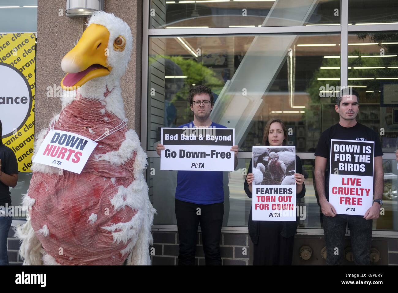 Los Angeles, California, USA. 20th Sep, 2017. PETA supporters and a ...