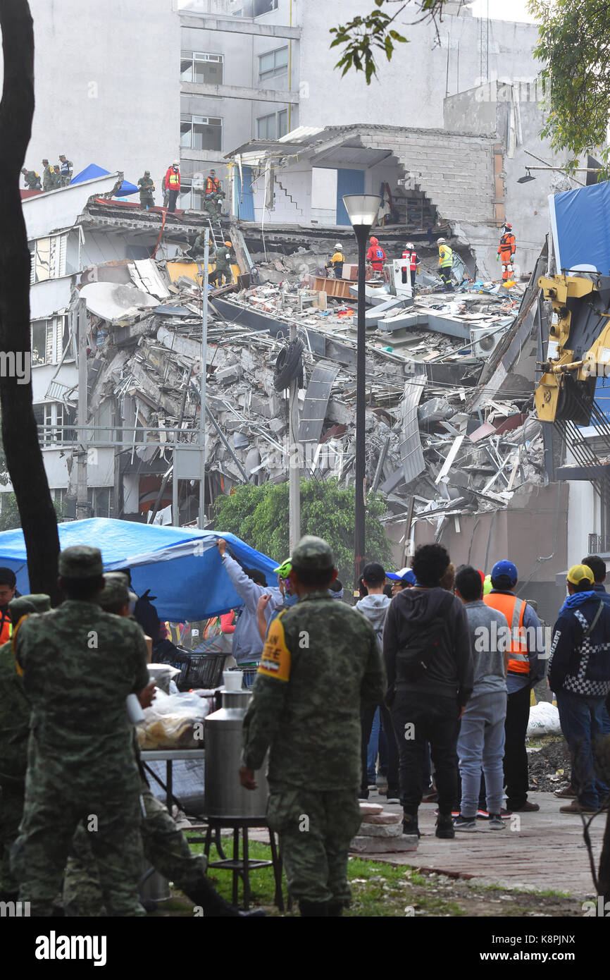 Mexico earthquake 2017 hi-res stock photography and images - Alamy