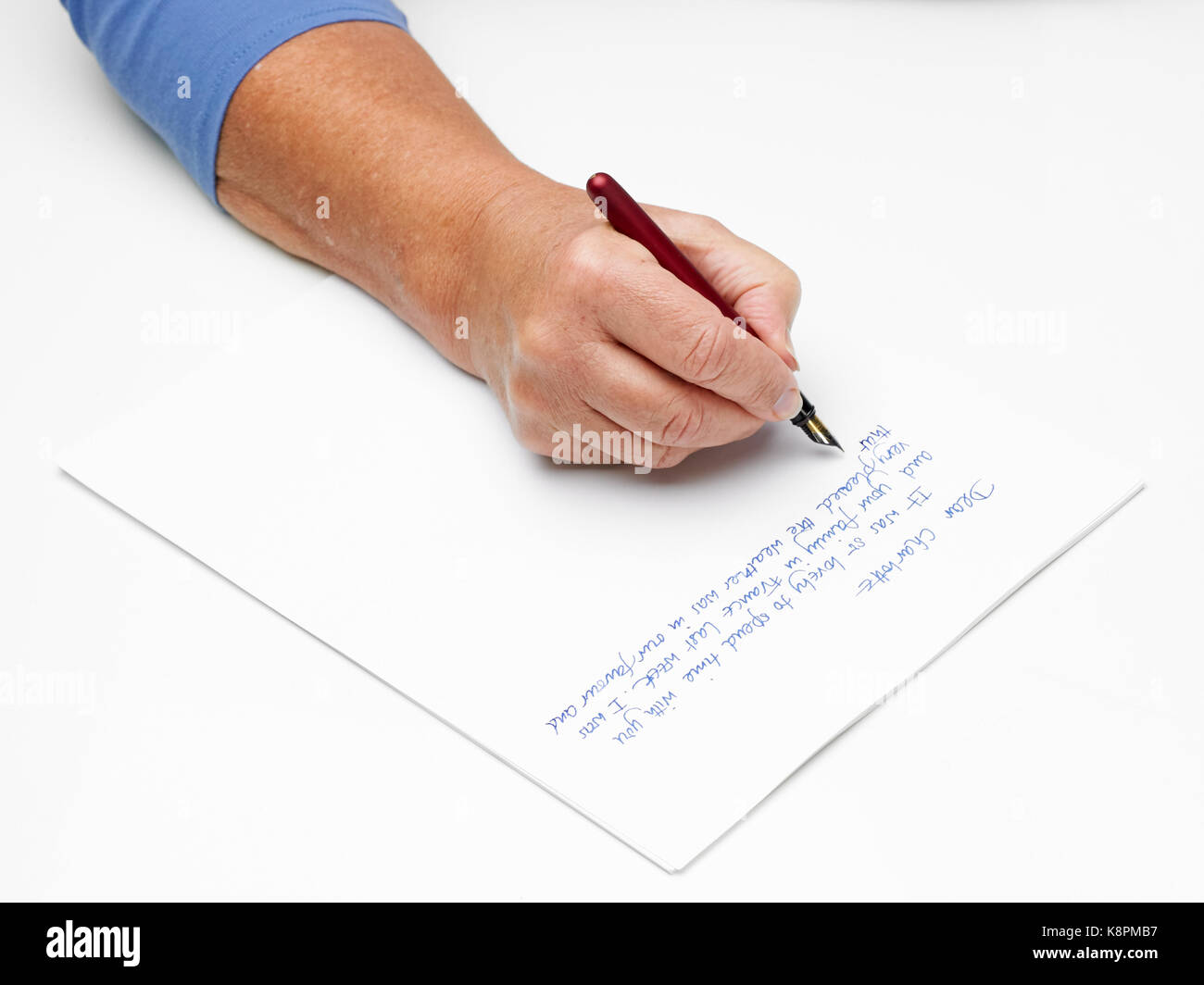 Hand writing letter with fountain pen Stock Photo - Alamy