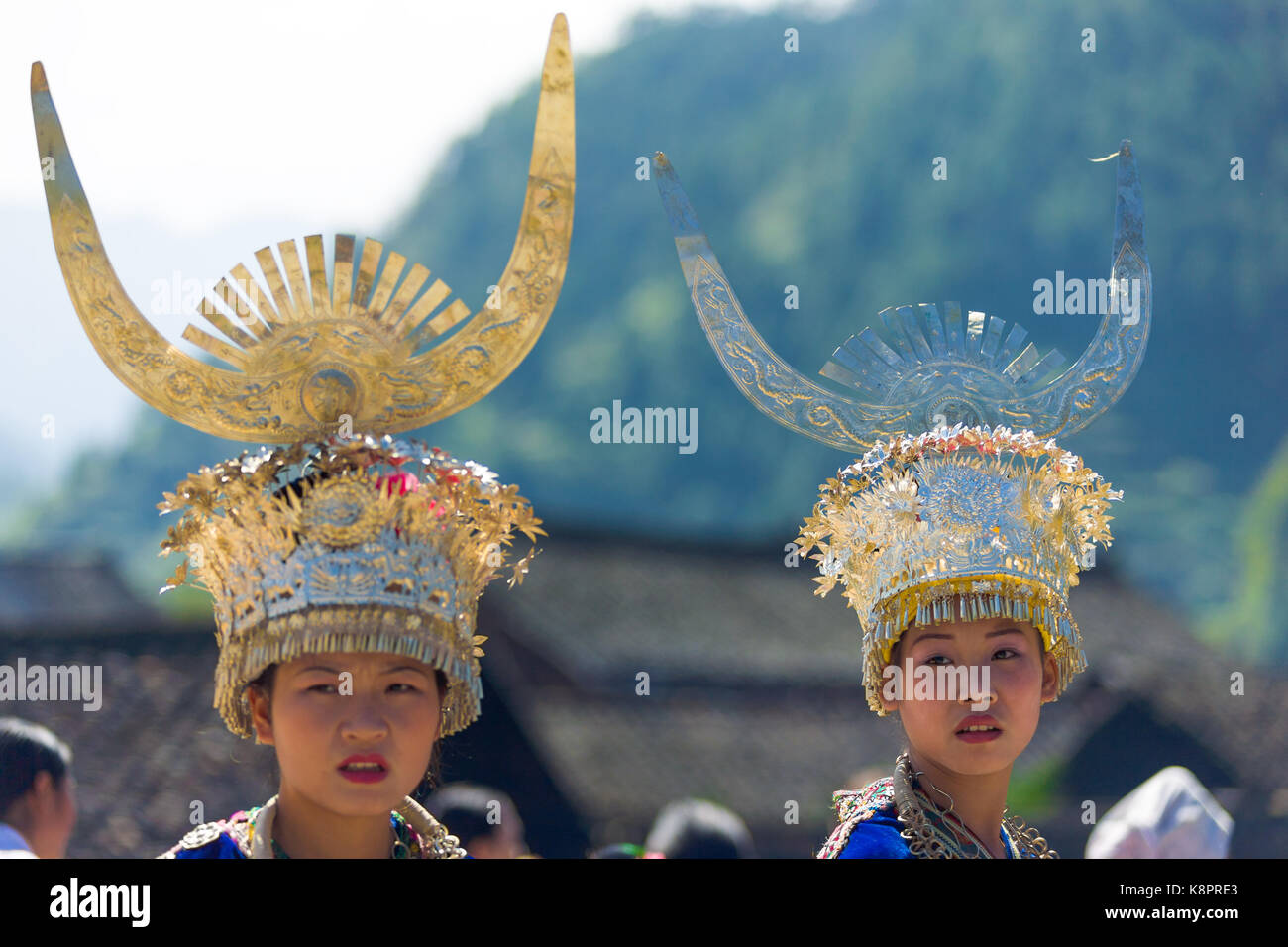 Chinese regalia hi-res stock photography and images - Alamy