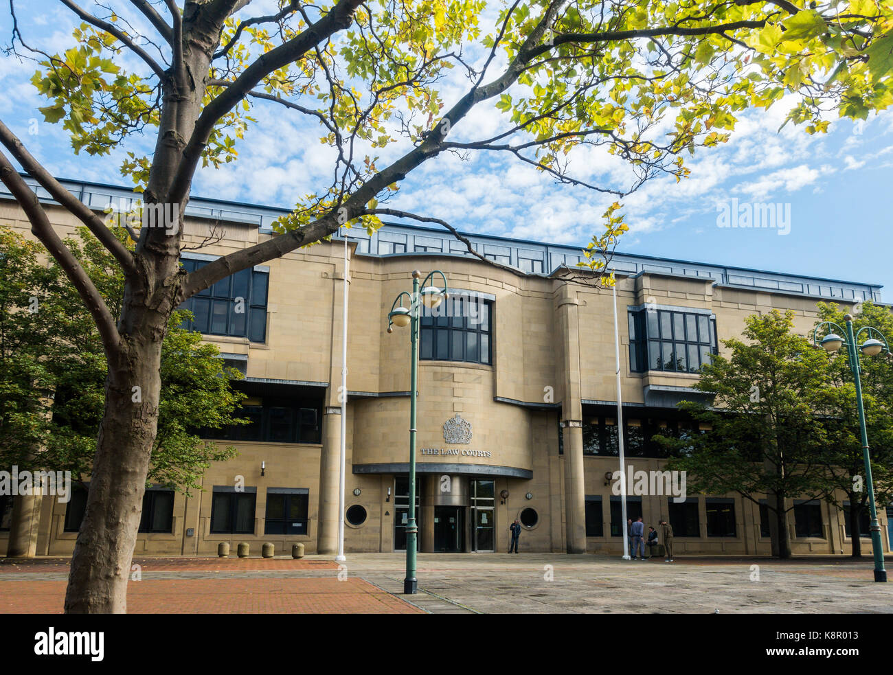 Combined court centre hi-res stock photography and images - Alamy
