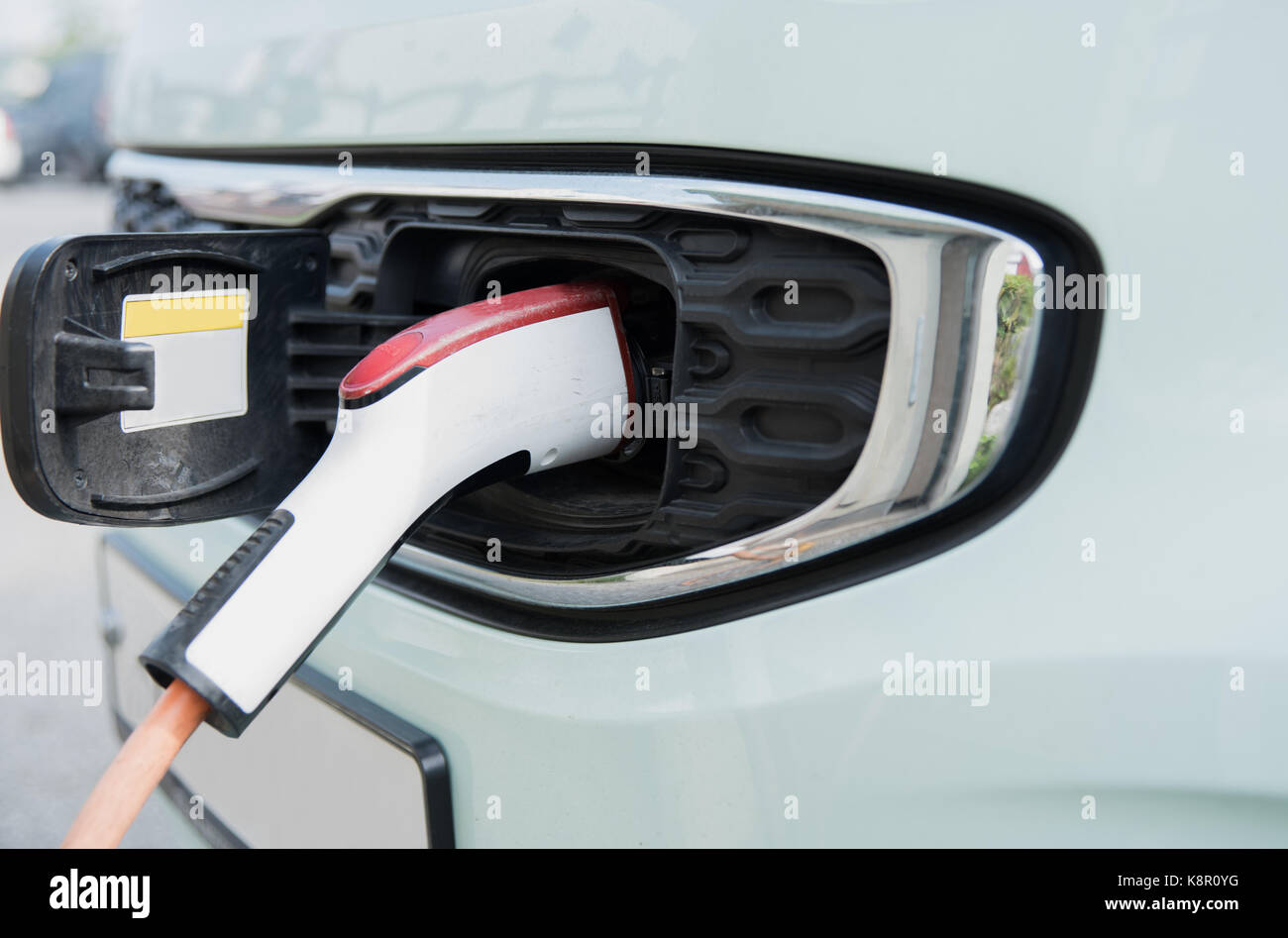 Modern electric eco auto hi-res stock photography and images - Alamy