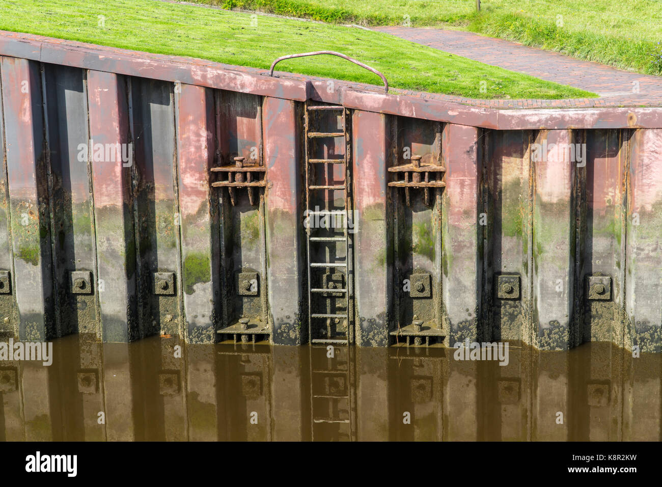 quay wall at the north sea Stock Photo - Alamy