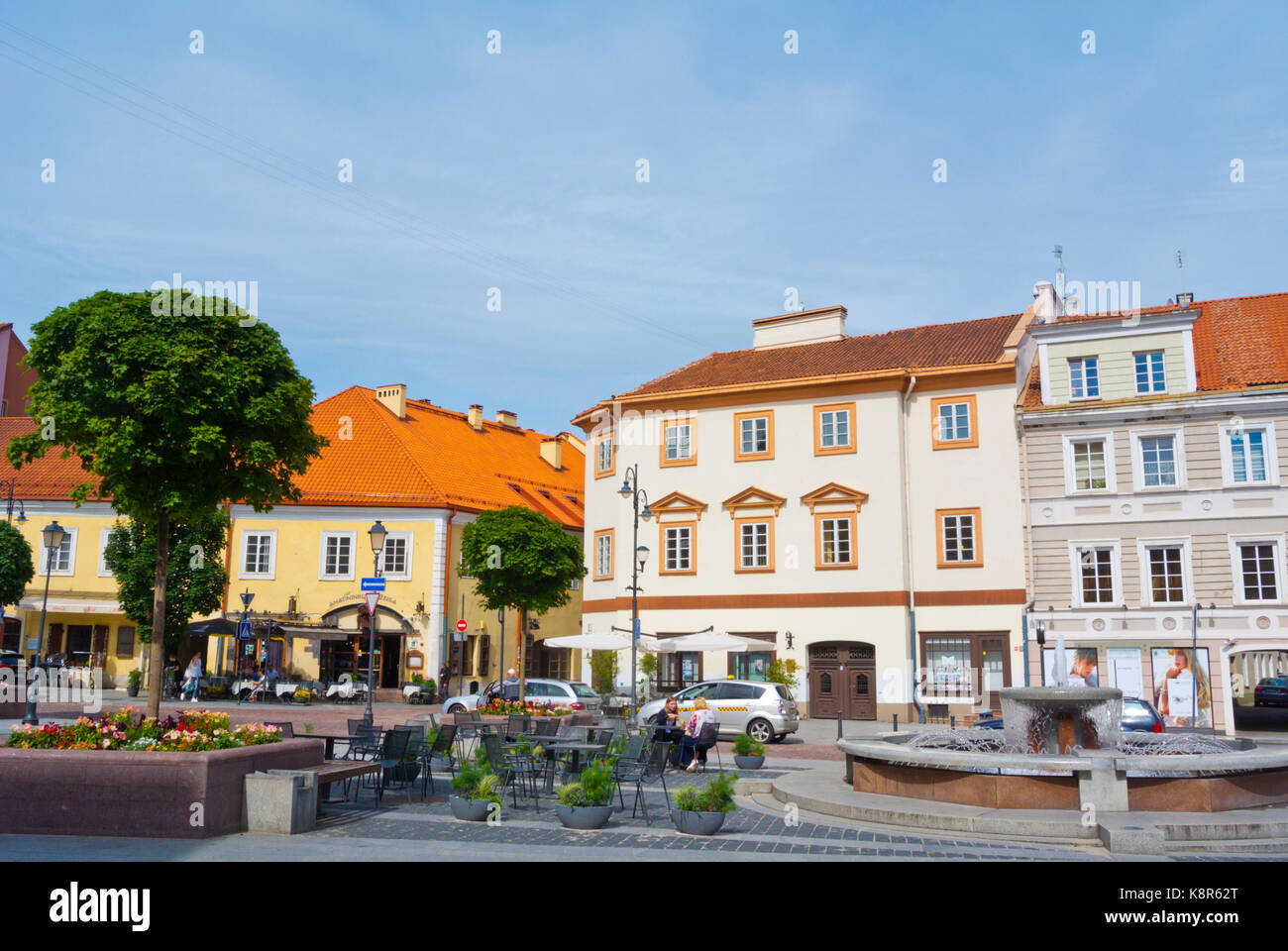 Rotuses aikste, town hall square, old town, Vilnius, Lithuania Stock ...