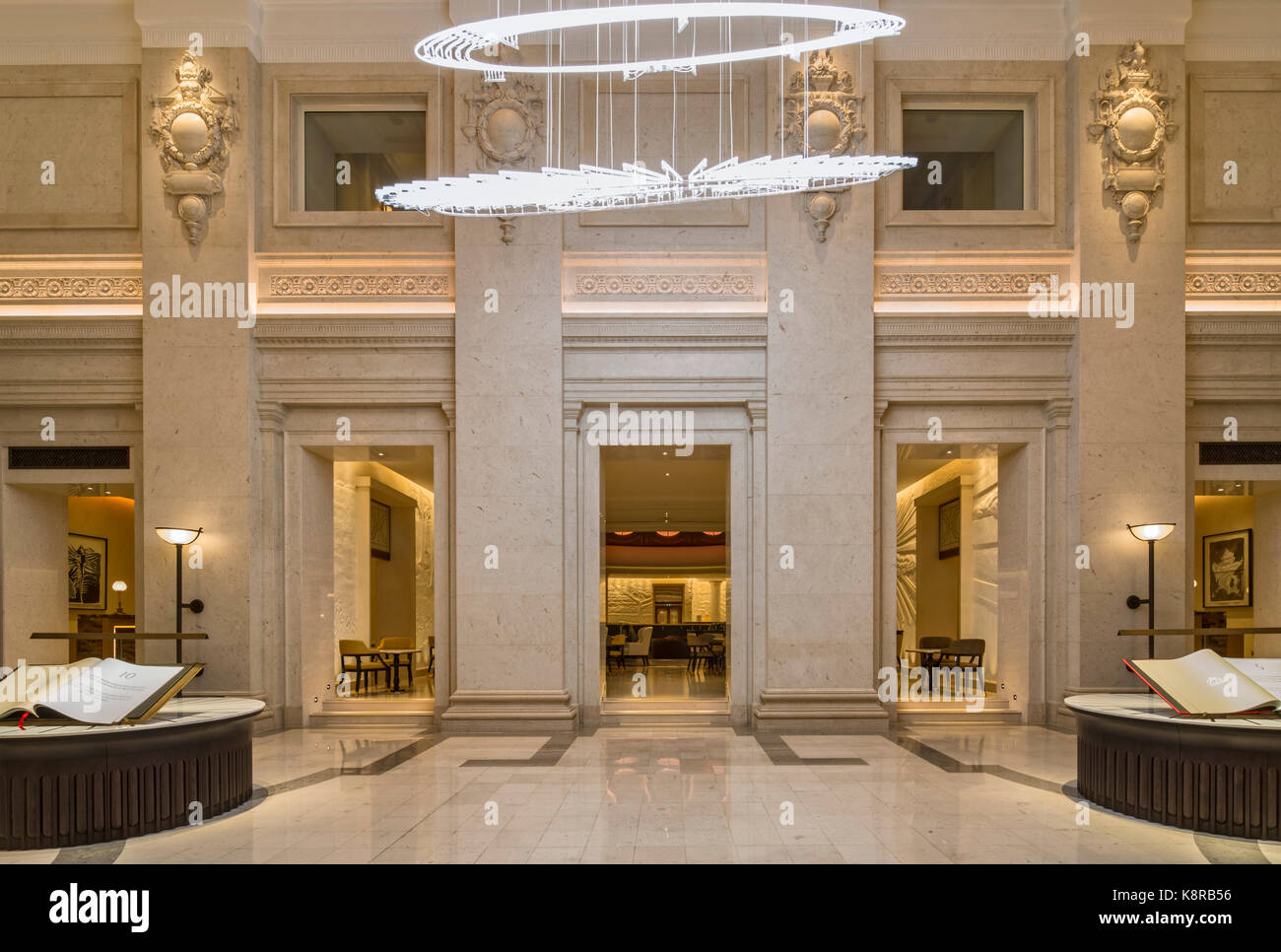 Ten Trinity Square Four Seasons Hotel High Resolution Stock Photography ...