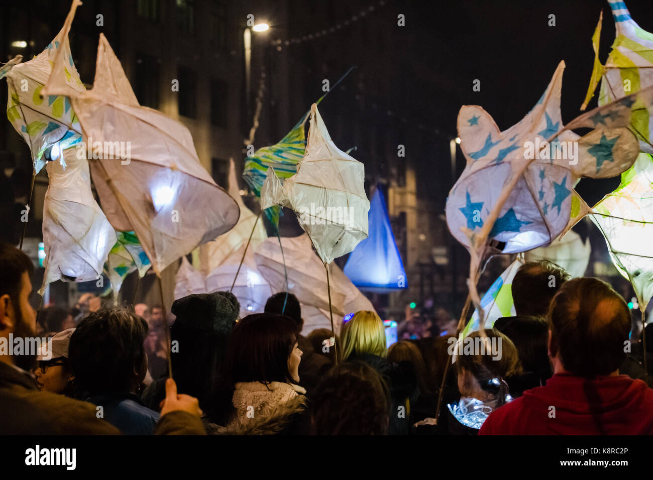 Leeds Light Night 2016, HandMade Lanterns paraded around Leeds city ...