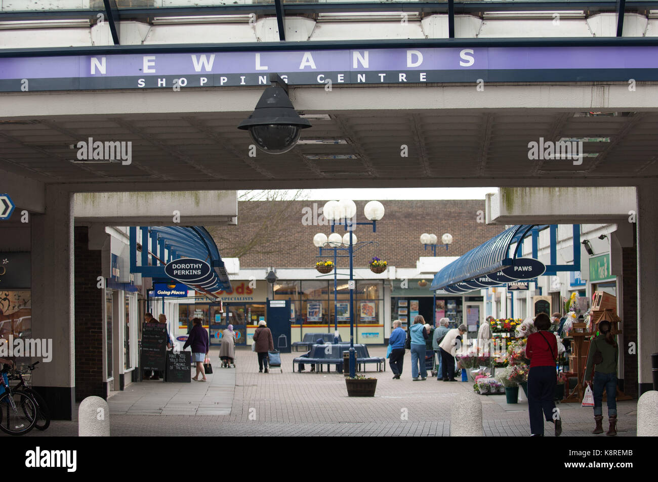 Newlands shopping centre hi-res stock photography and images - Alamy