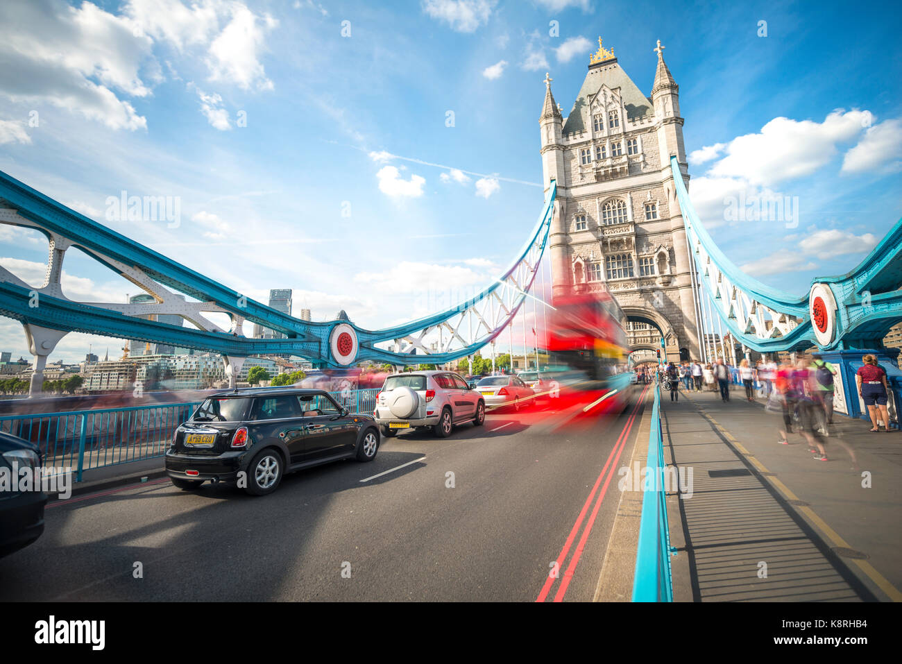London bus on tower bridge hi-res stock photography and images - Alamy