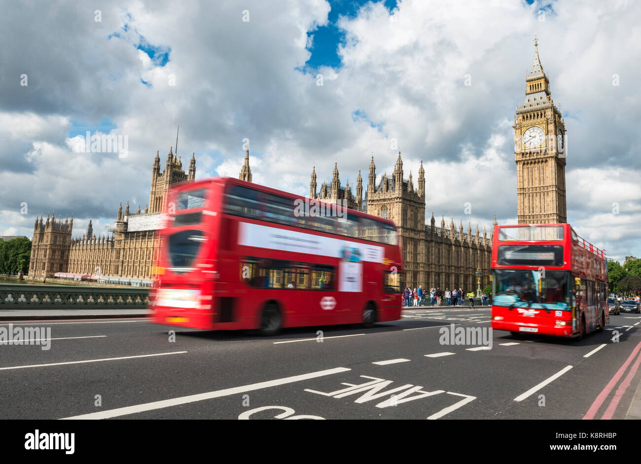 Two london buses hi-res stock photography and images - Alamy