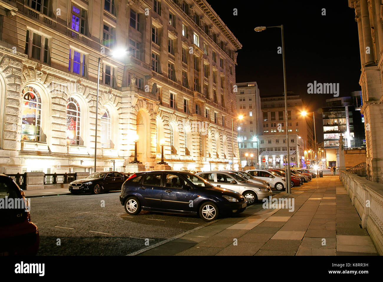 Liverpool By night Stock Photo - Alamy