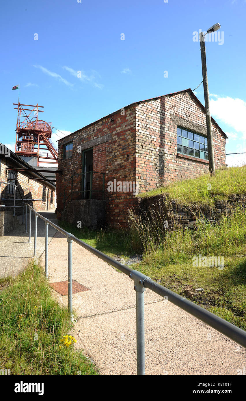 Surface buildings and headgear. Big Pit Mining Museum Stock Photo - Alamy