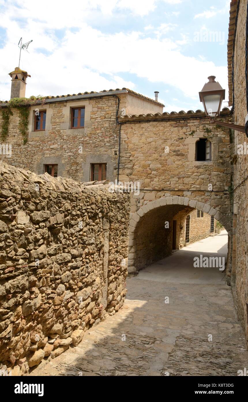 Passageway in the medieval village of Peratallada, located in the ...
