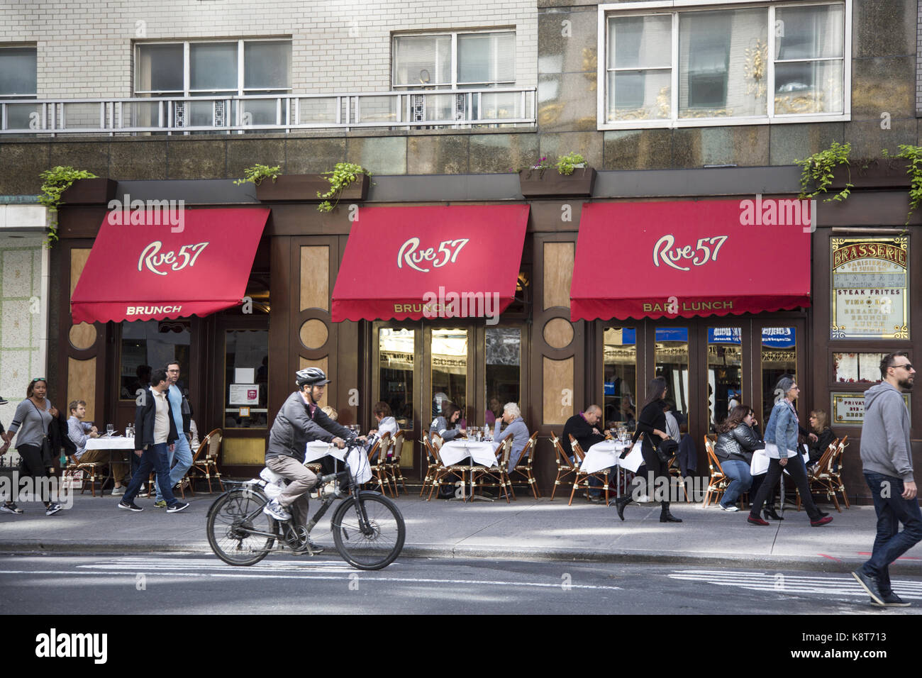 57 rue hi-res stock photography and images - Alamy