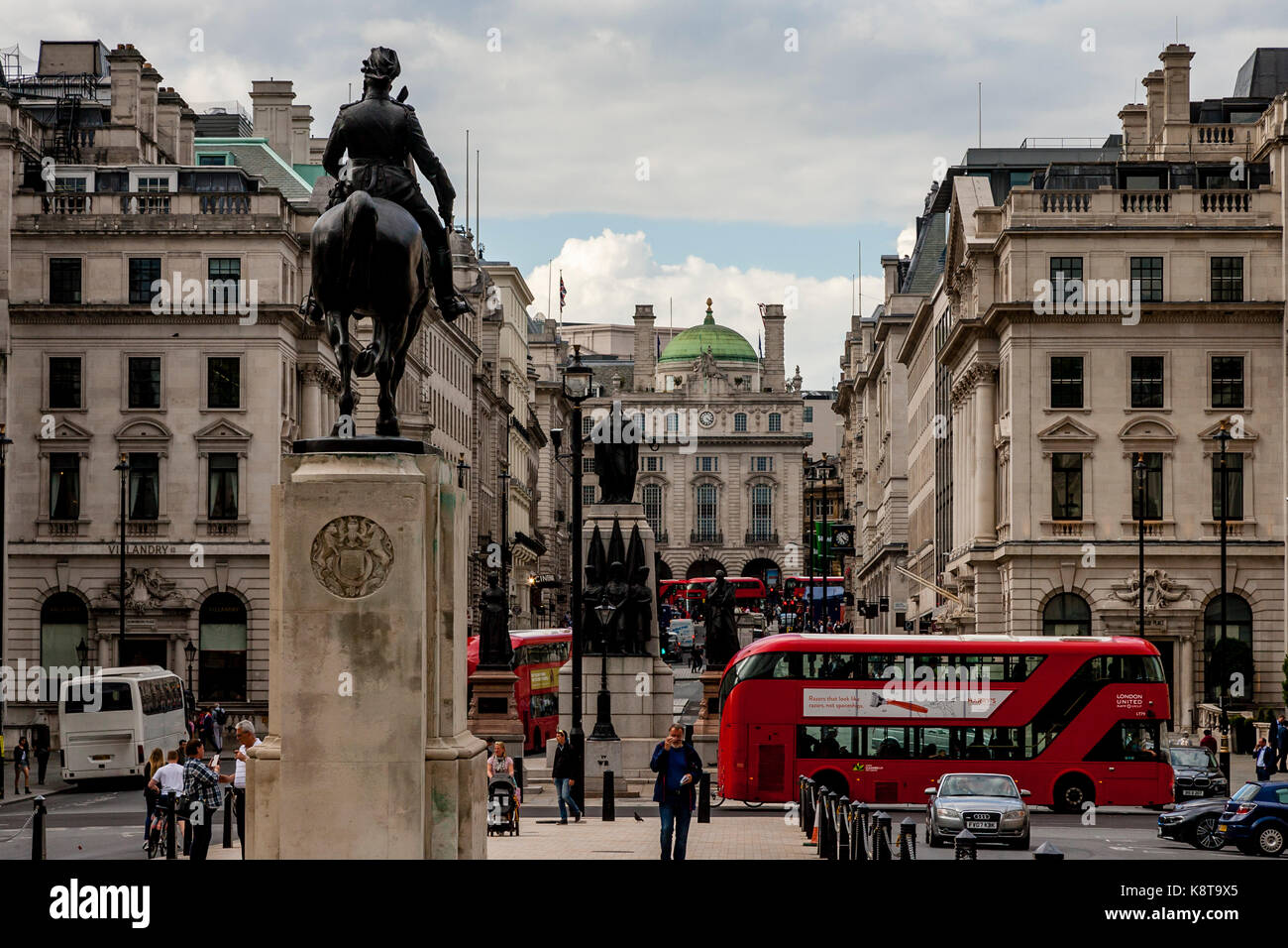 Waterloo place hi-res stock photography and images - Alamy