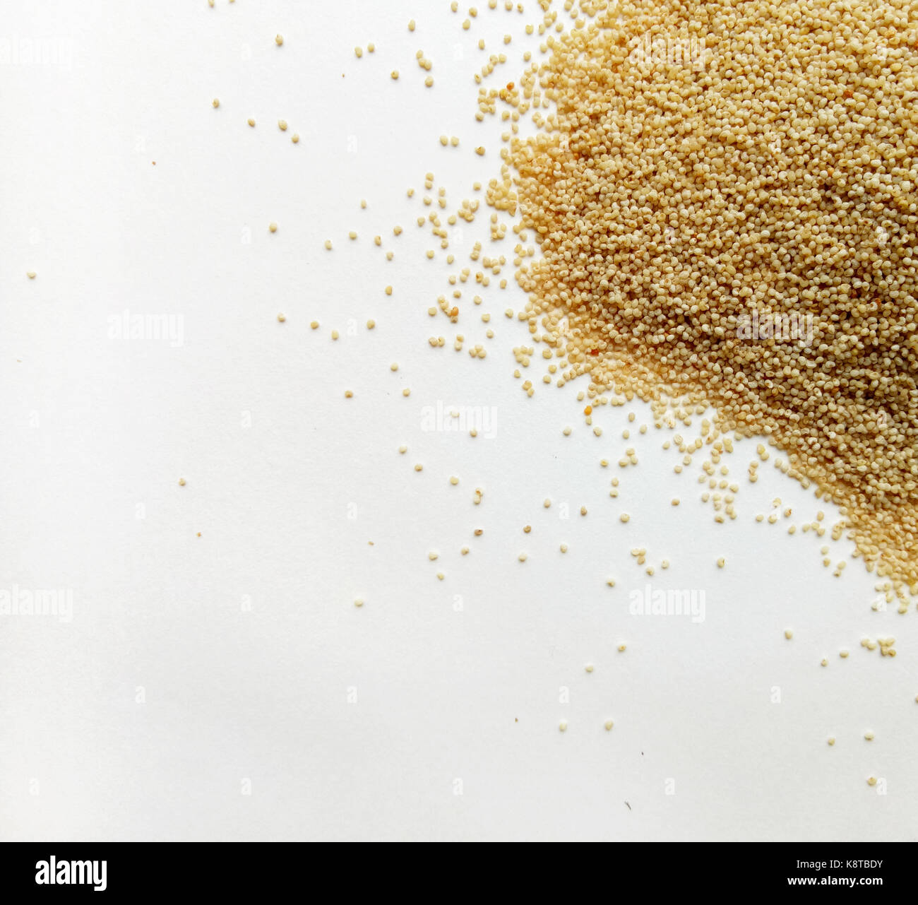 Tiny kidney shaped seeds hi-res stock photography and images - Alamy