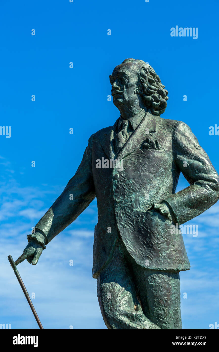 Statue of Salavador Dali on the sea front at Cadaques Stock Photo - Alamy