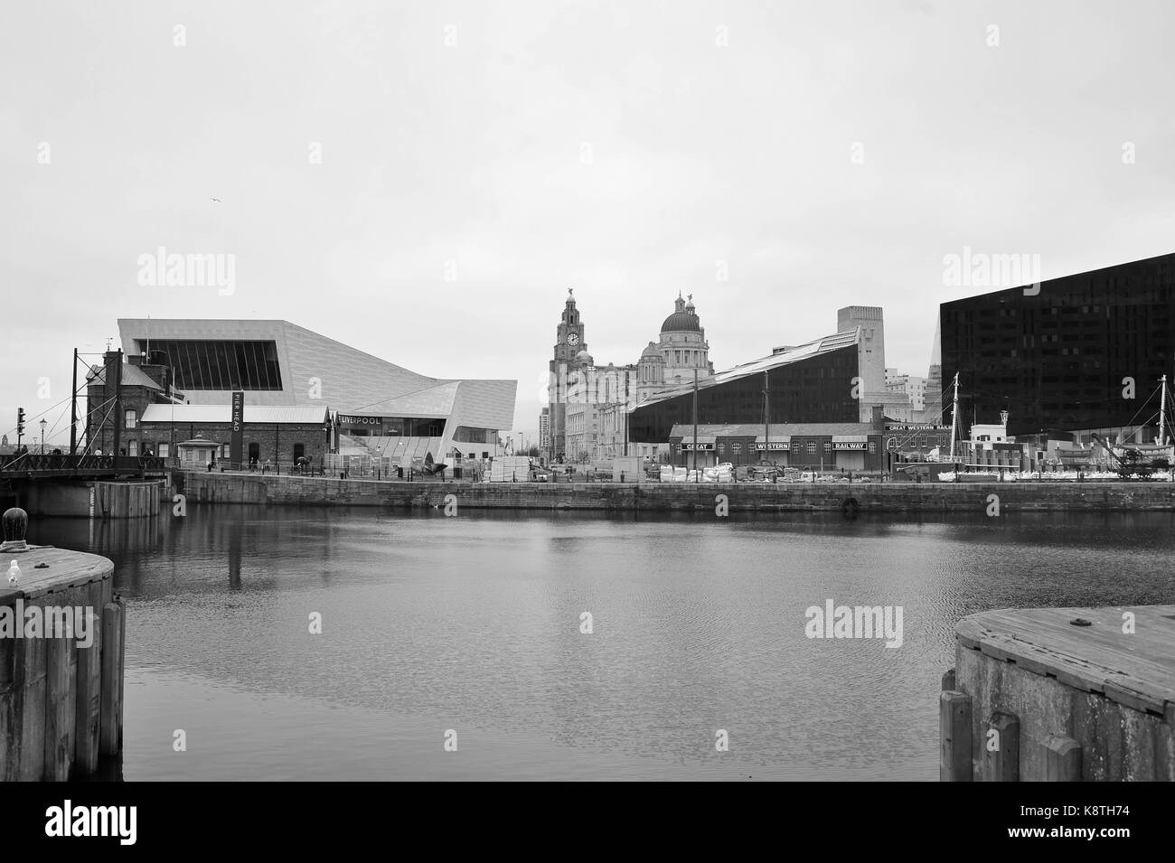 The capital building liverpool Black and White Stock Photos & Images ...