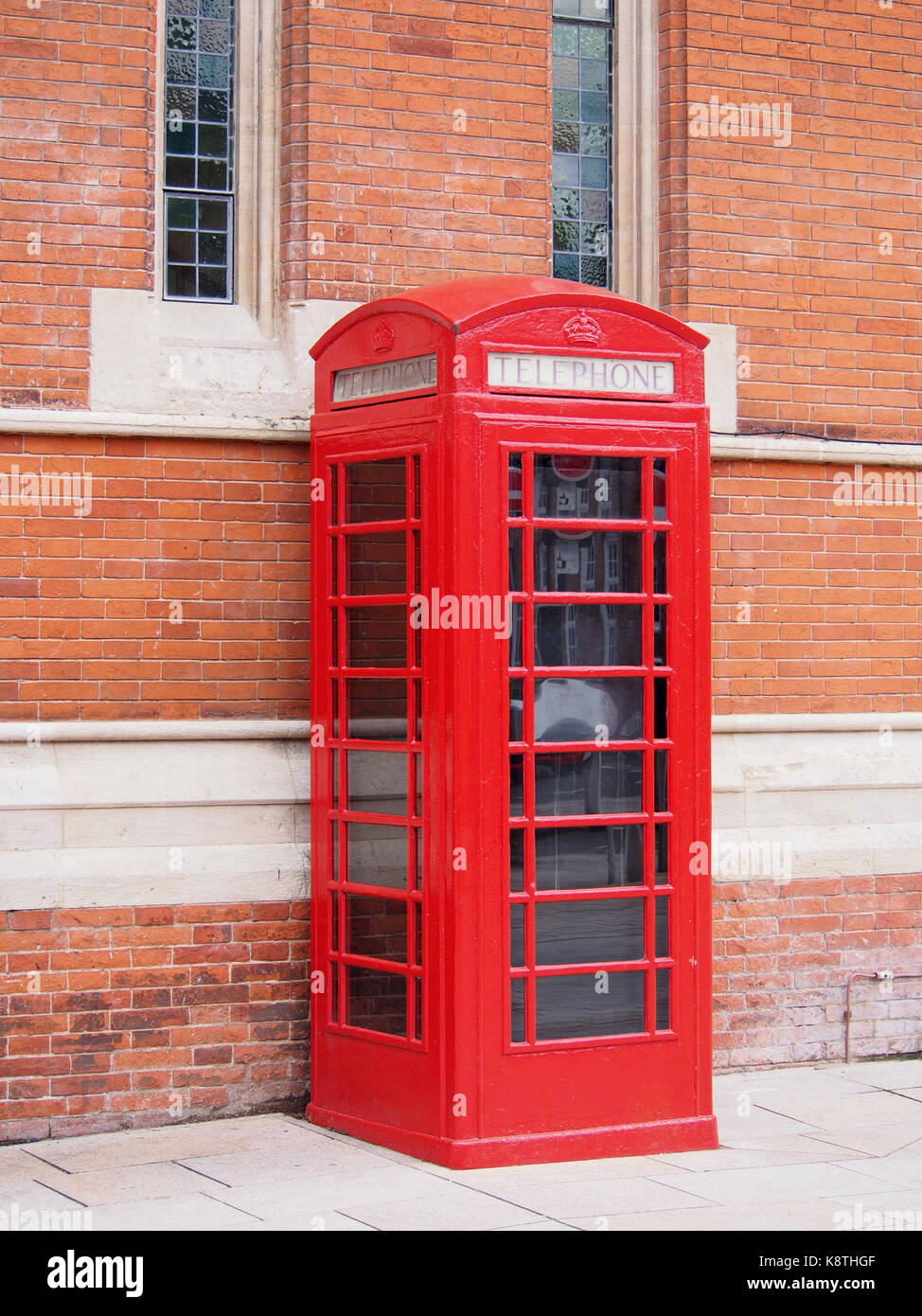 A traditional vintage British red telephone box Stock Photo - Alamy