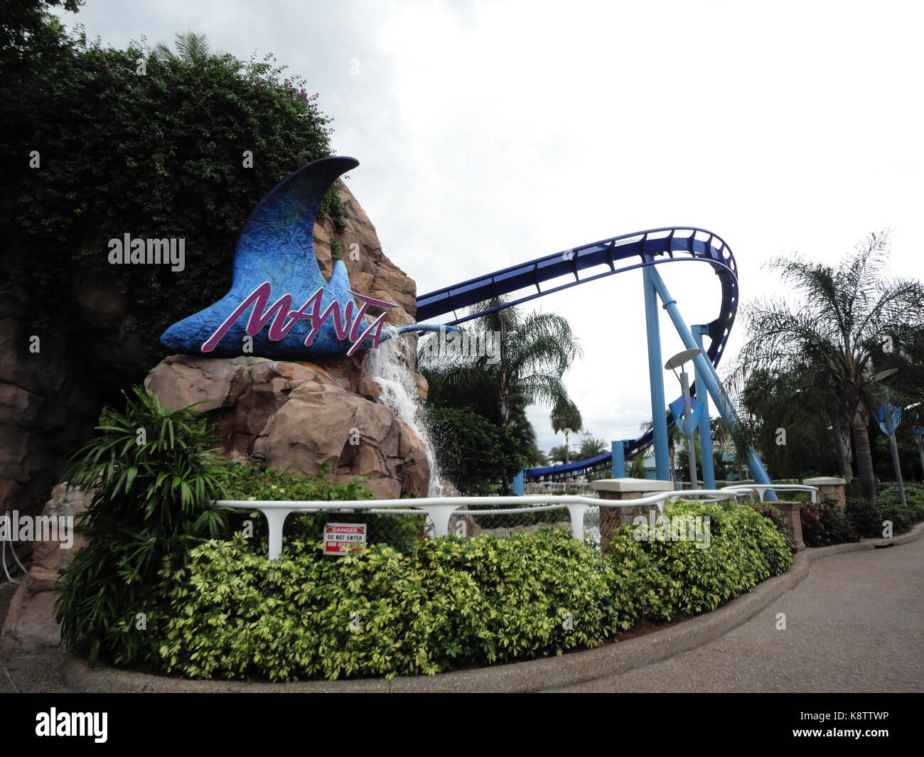 Seaworld orlando manta hi-res stock photography and images - Alamy