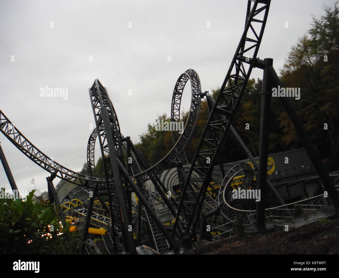Alton towers smiler hi-res stock photography and images - Alamy