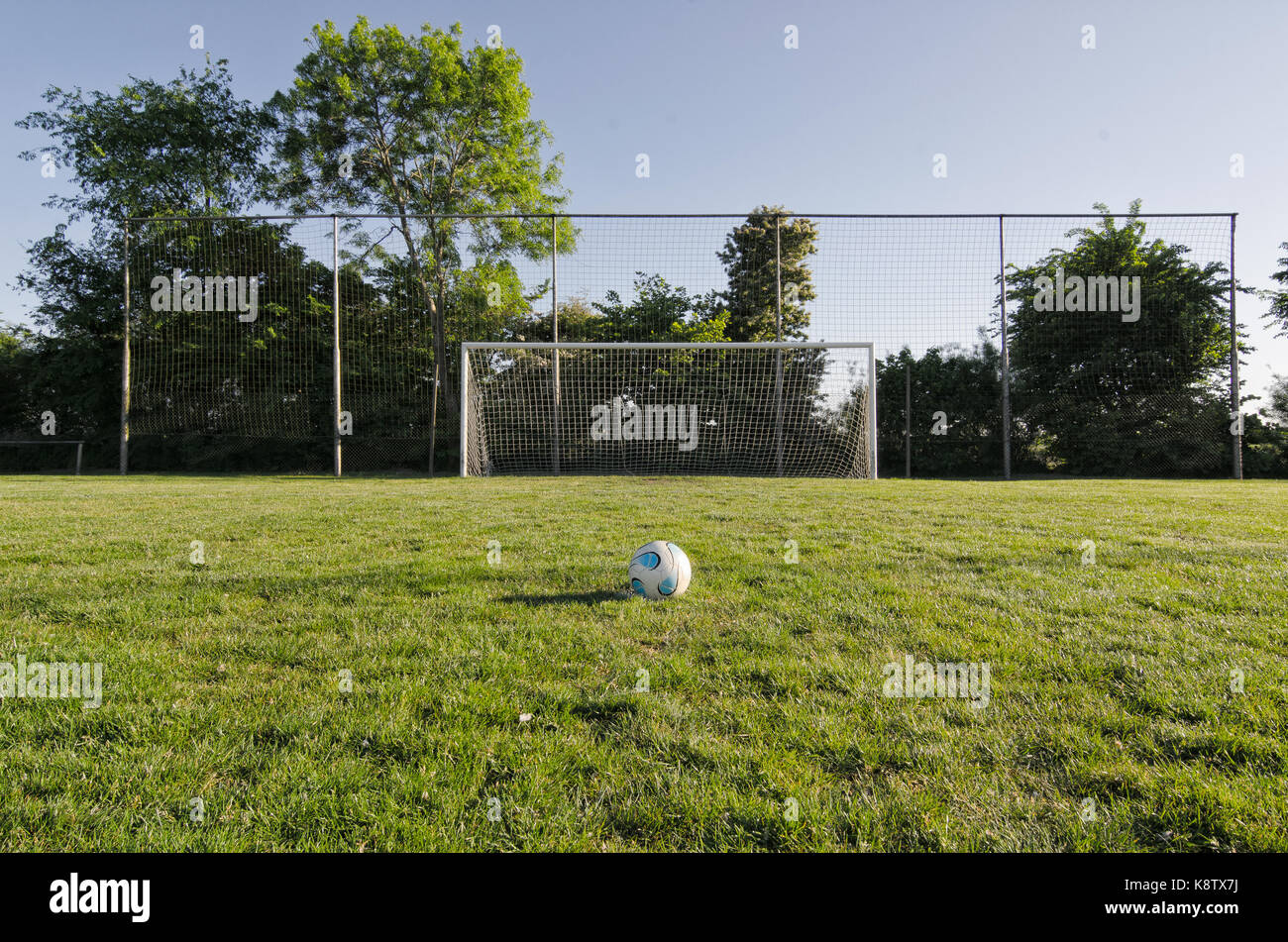 Sport footbal hi-res stock photography and images - Alamy