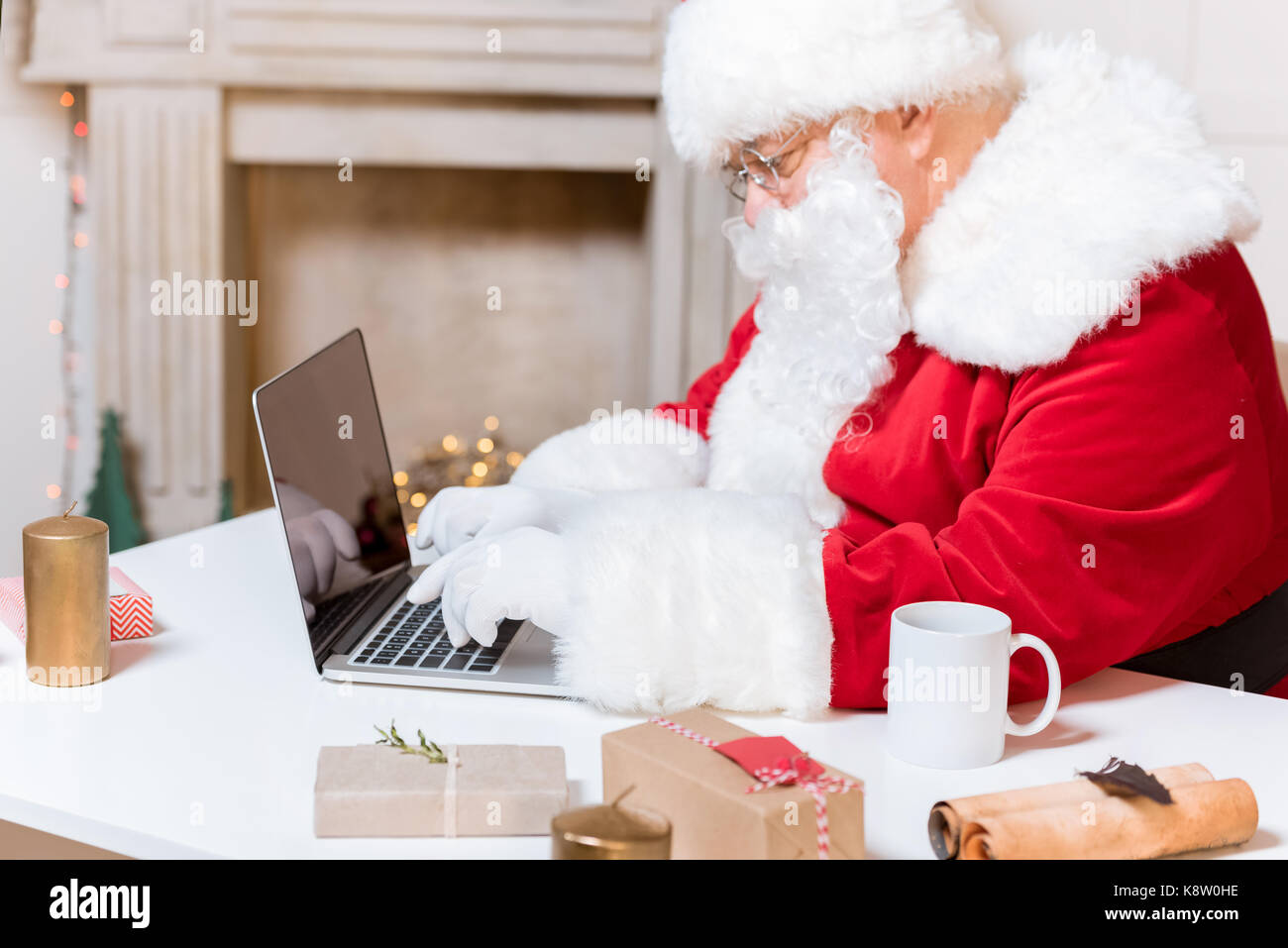 Typing santa claus hi-res stock photography and images - Alamy