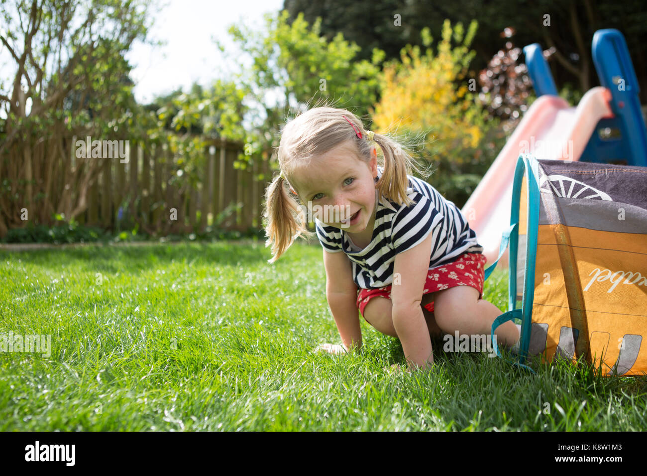 British children playing boys and girls Stock Photo - Alamy