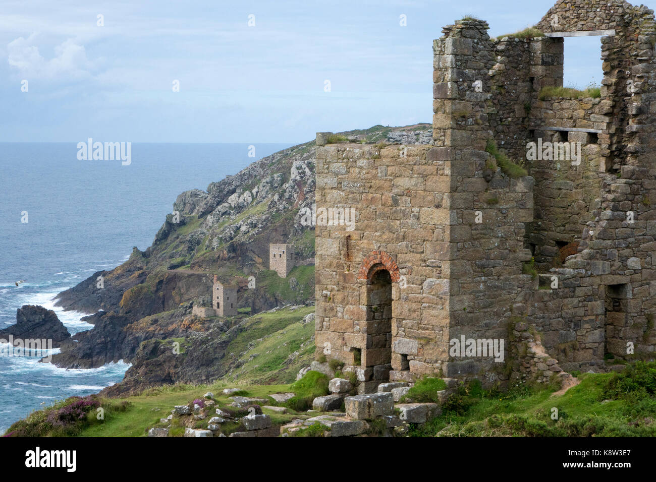 The botallack mines hi-res stock photography and images - Alamy
