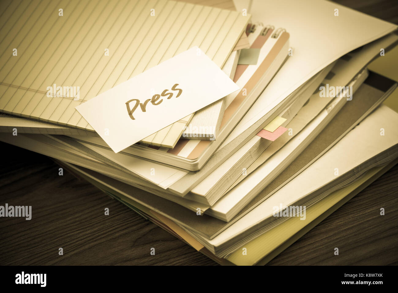Press memo hi-res stock photography and images - Alamy