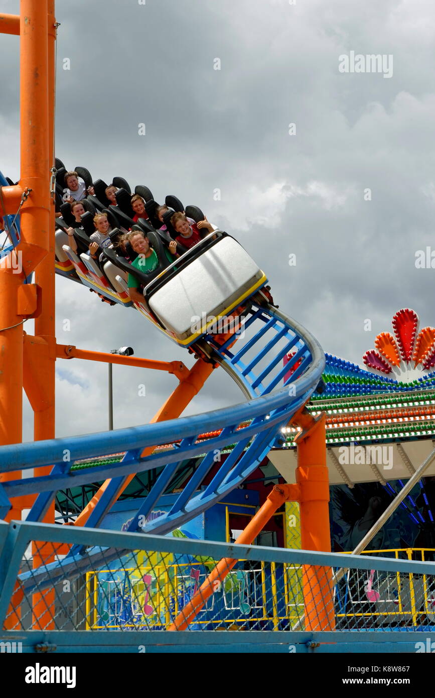 Roller coaster track curve hi-res stock photography and images - Alamy