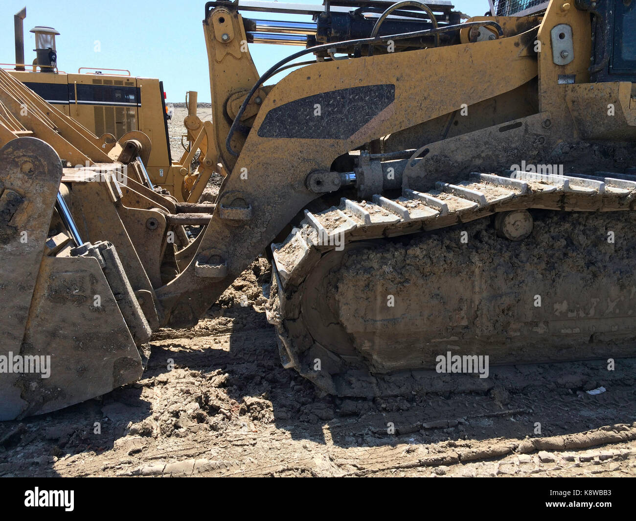 Bulldozer side view hi-res stock photography and images - Alamy
