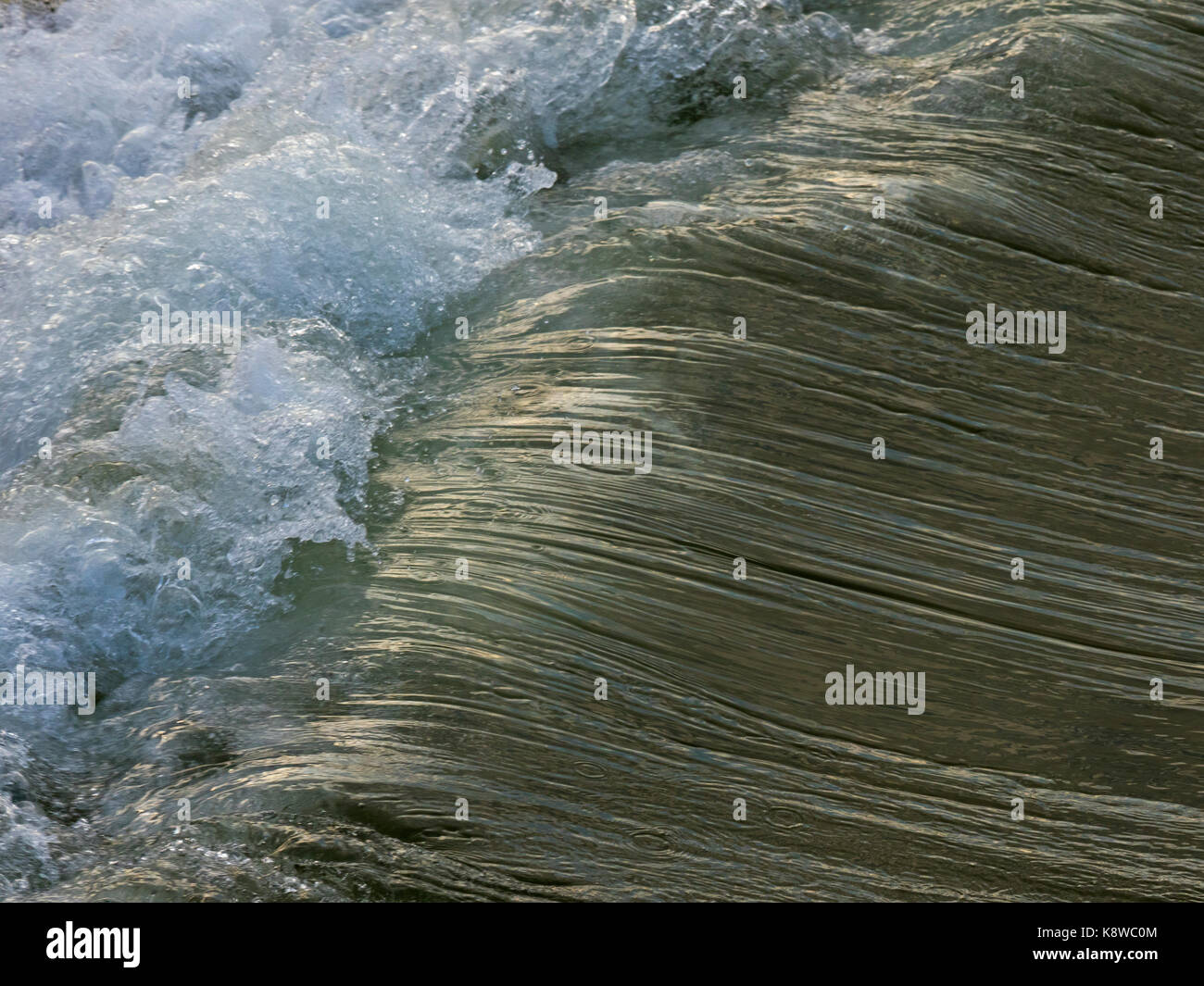 Above tidal waves hi-res stock photography and images - Alamy
