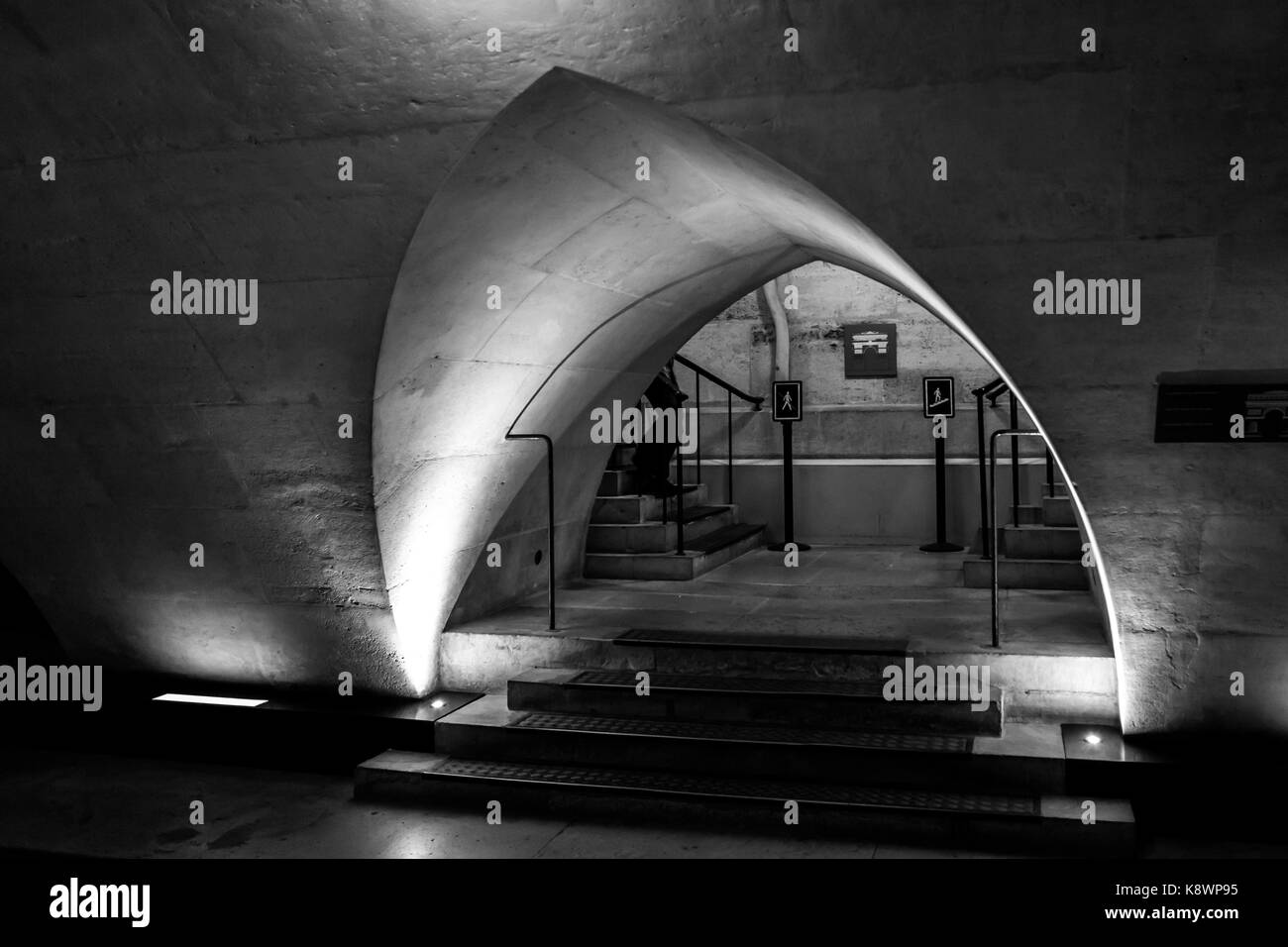 Inside view of the arc de triomphe Paris Stock Photo - Alamy