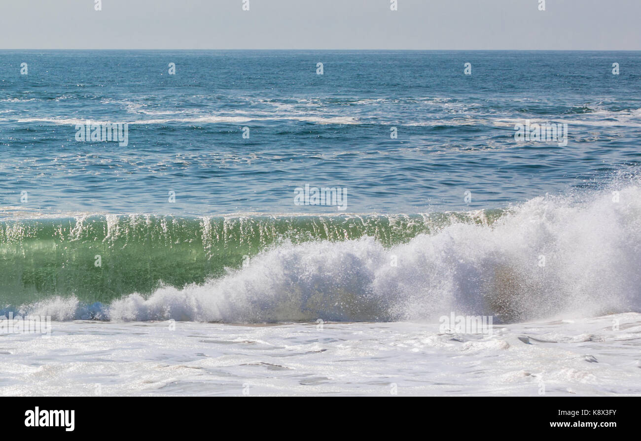 Ocean rolling in at East Hampton Beach, east hampton, ny Stock Photo ...