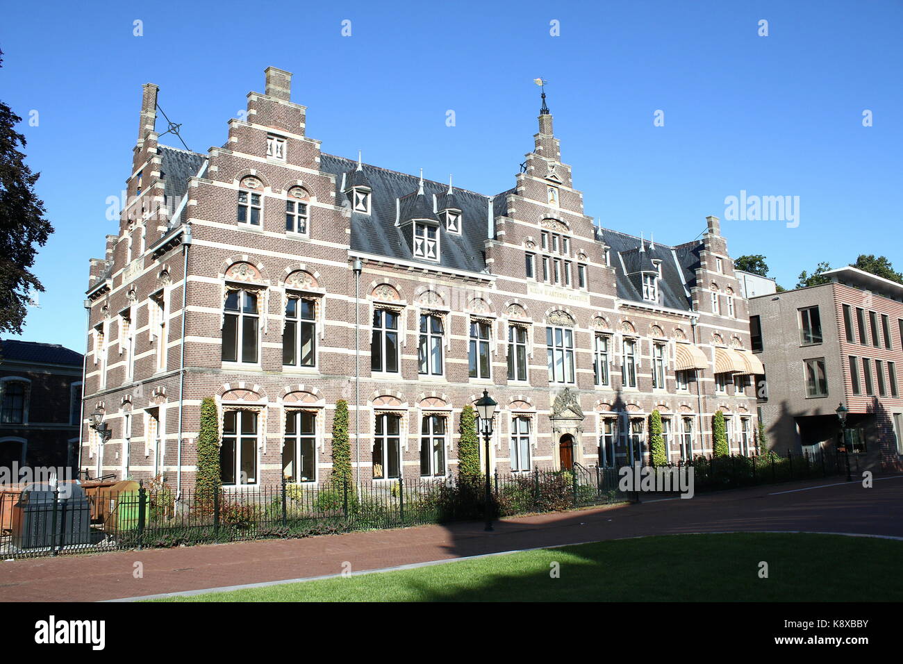 Almshouse Alms Architecture Stock Photos & Almshouse Alms Architecture ...