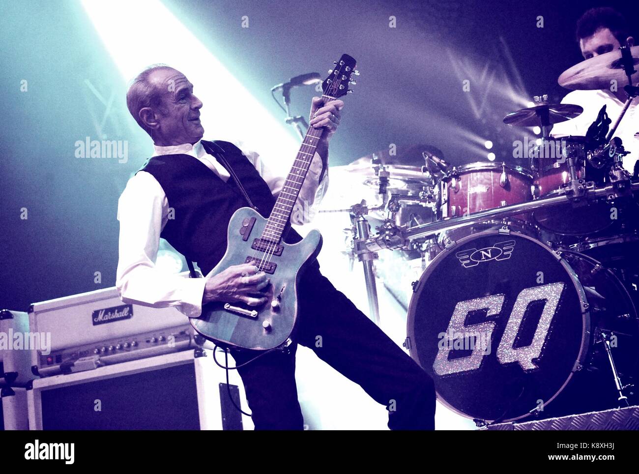 Status quo hi-res stock photography and images - Alamy