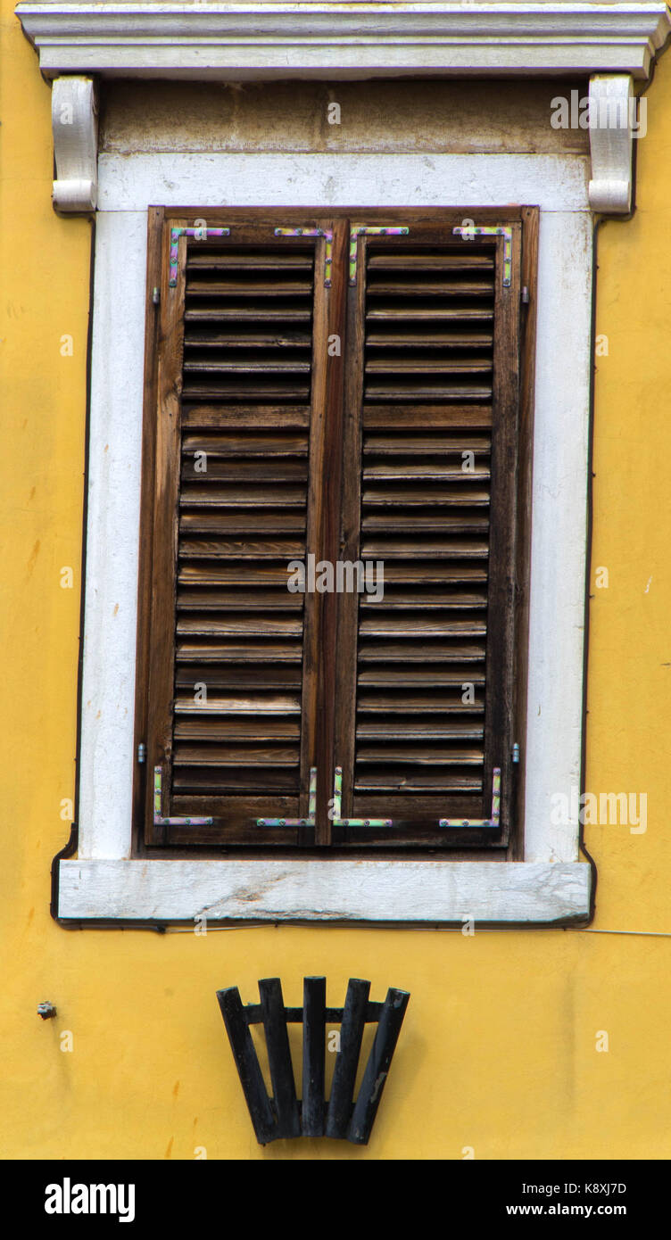 Windows of traditional house in city of Rovigno, Croatia Stock Photo ...