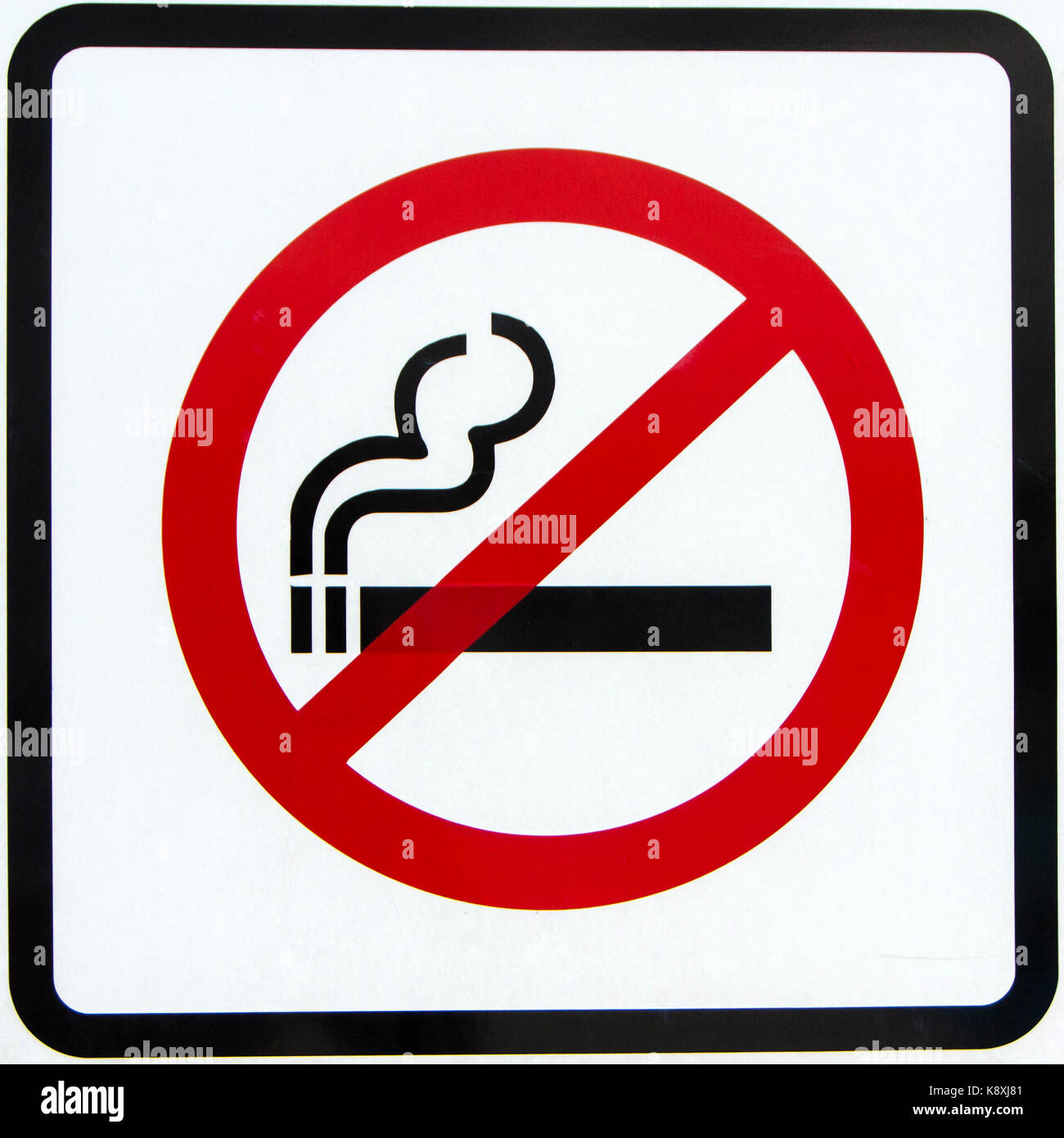 Graphic vector no smoking sign hi-res stock photography and images - Alamy