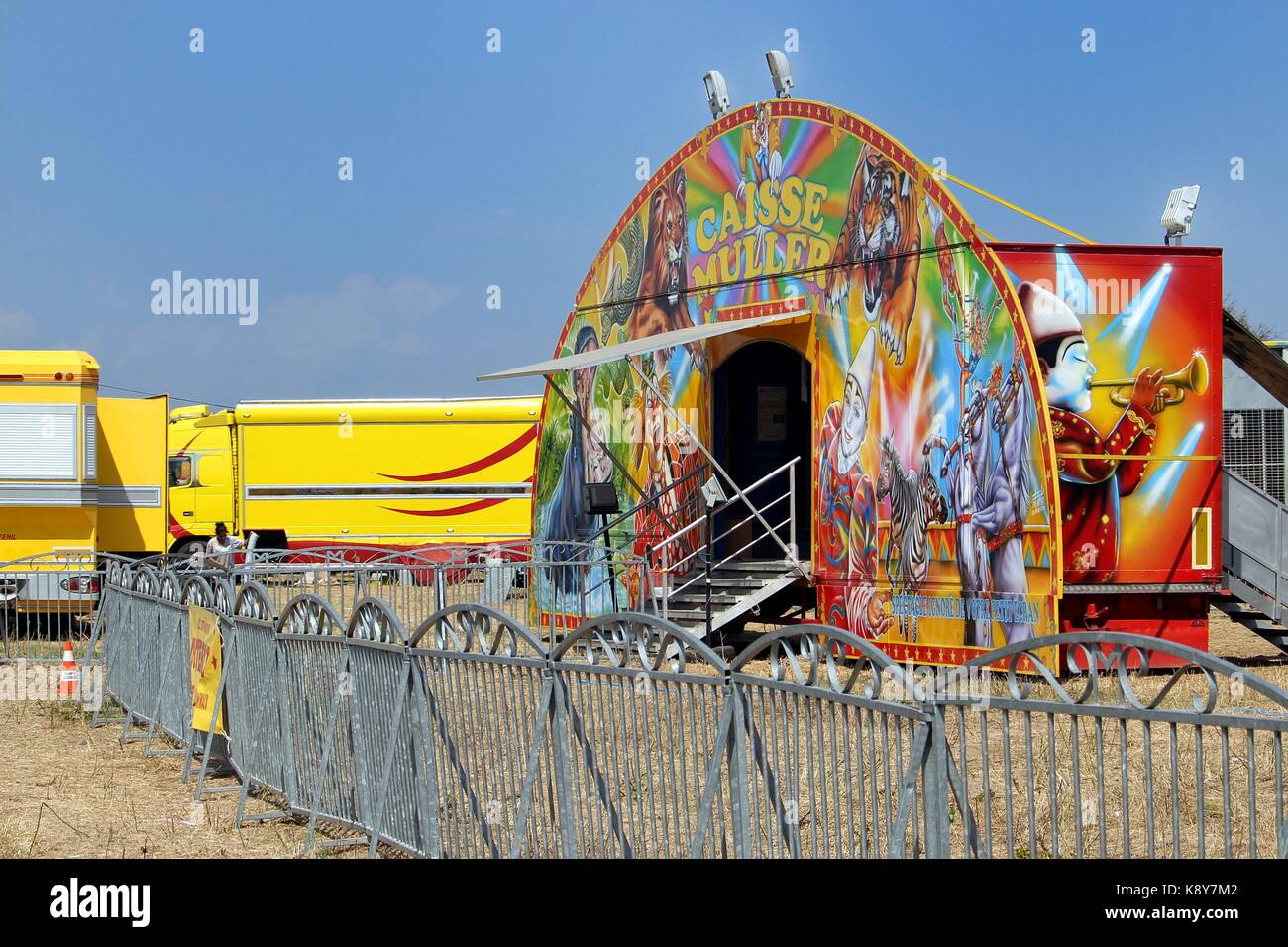 Colourful decorated ticket office belonging to the French "Cirque ...