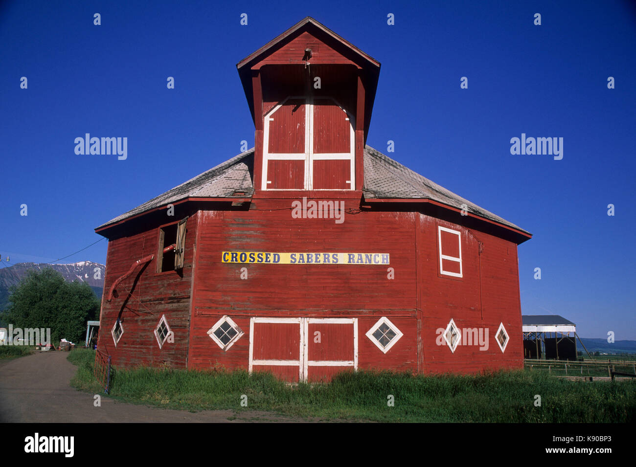 Cross Sabers Ranch Round Barn in Wallowa Valley, Hells Canyon National ...