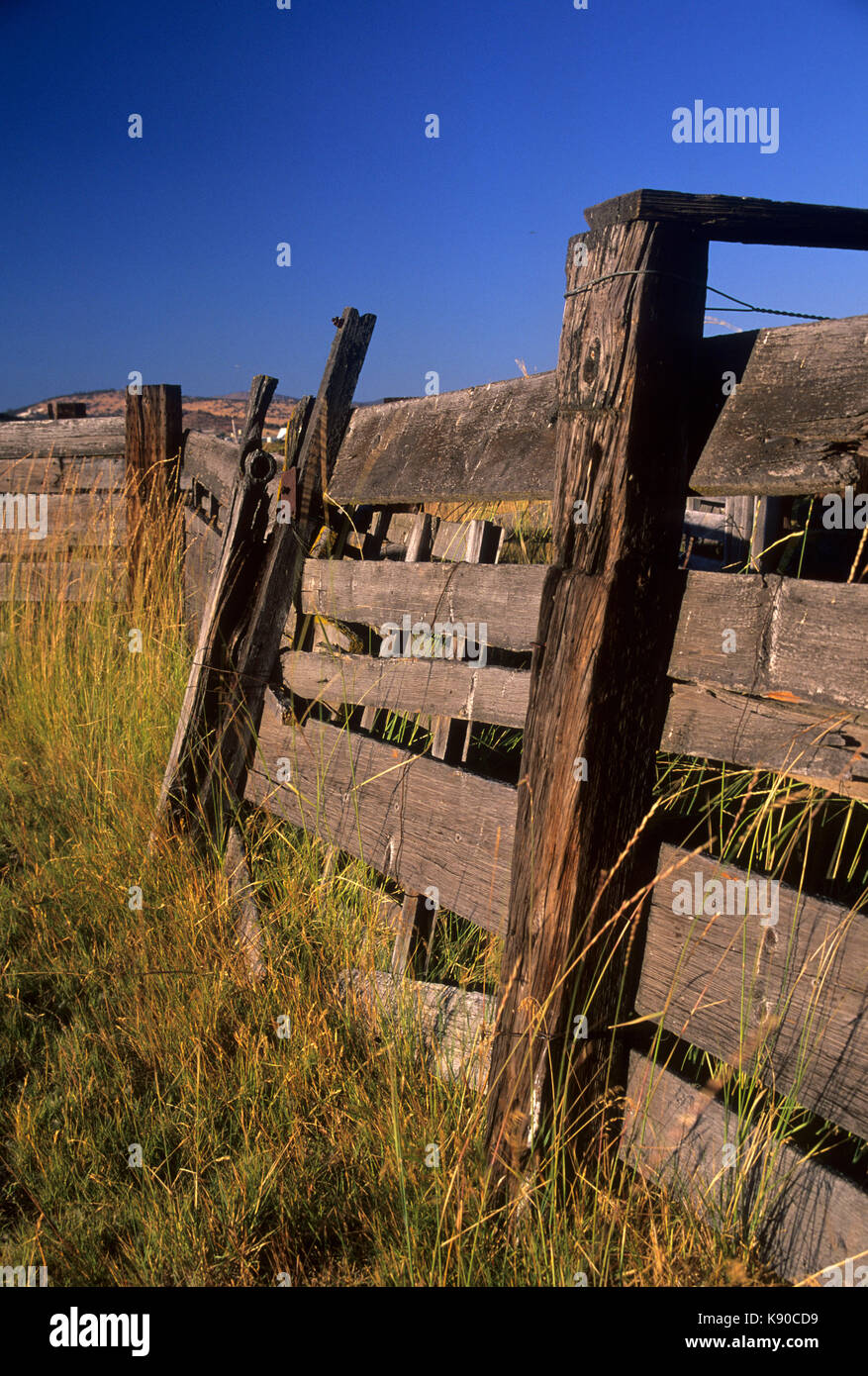 Corral fence hi-res stock photography and images - Alamy