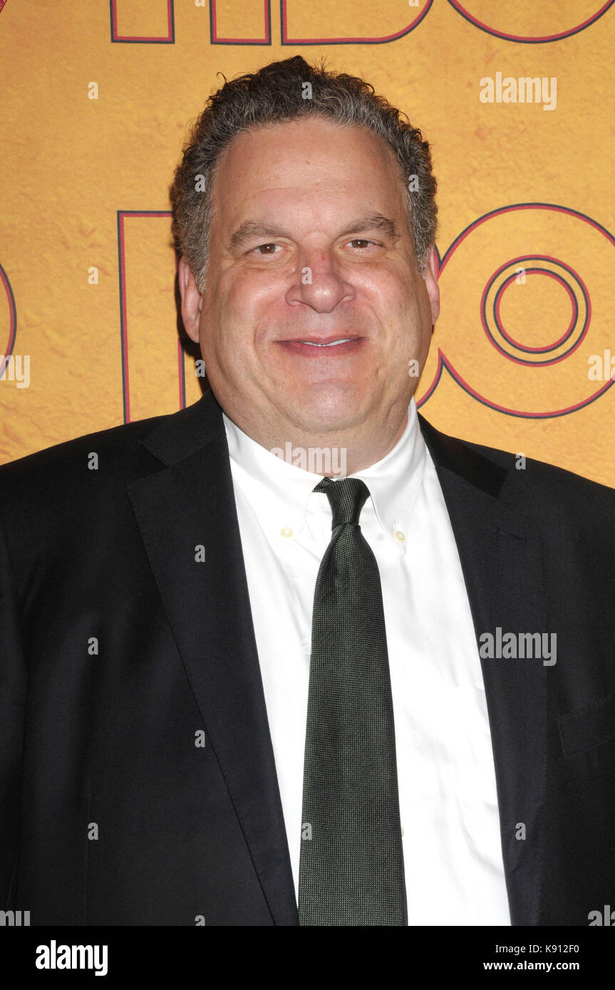 Jeff garlin actor hi-res stock photography and images - Alamy