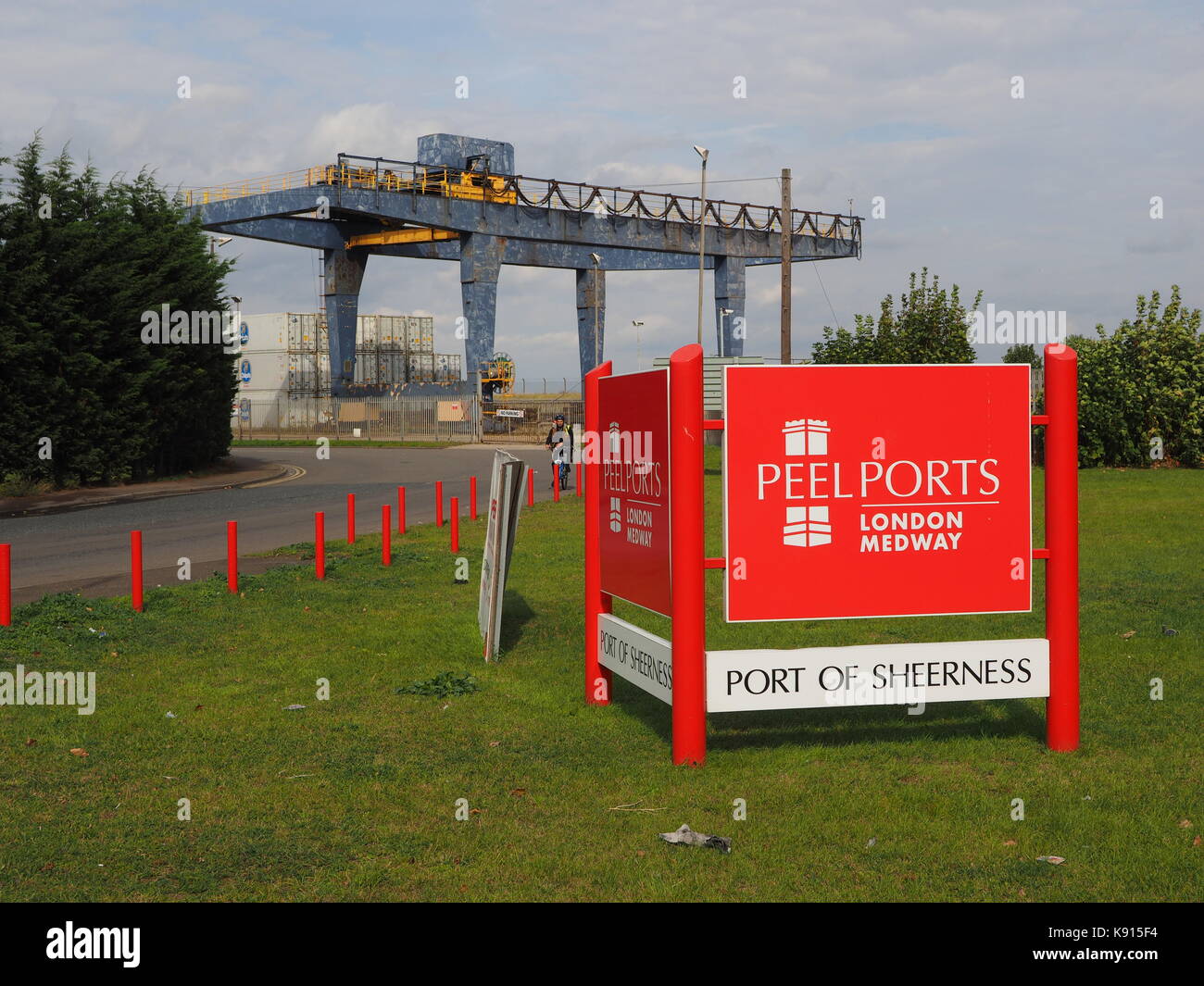 Peel Ports London Medway High Resolution Stock Photography and Images ...