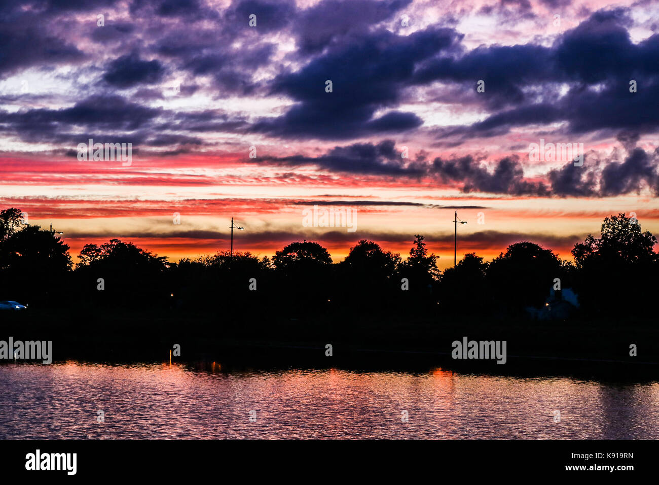 London, UK. 21st Sep, 2017. A Lovely sunset on the last official day of ...