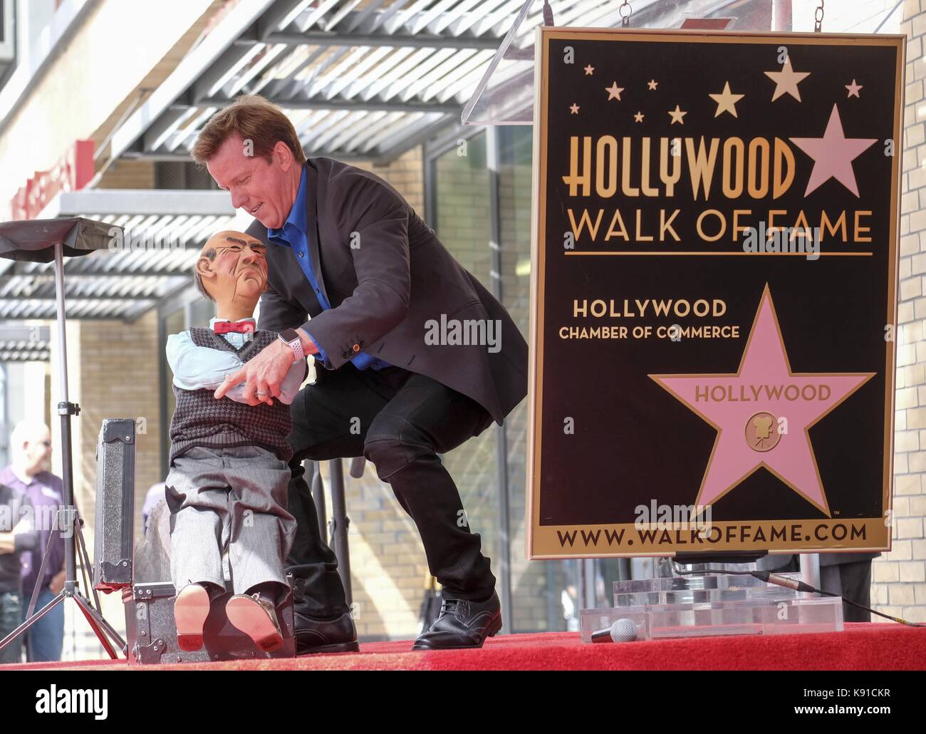 Los Angeles, California, USA. 21st Sep, 2017. Ventriloquist Jeff Dunham ...
