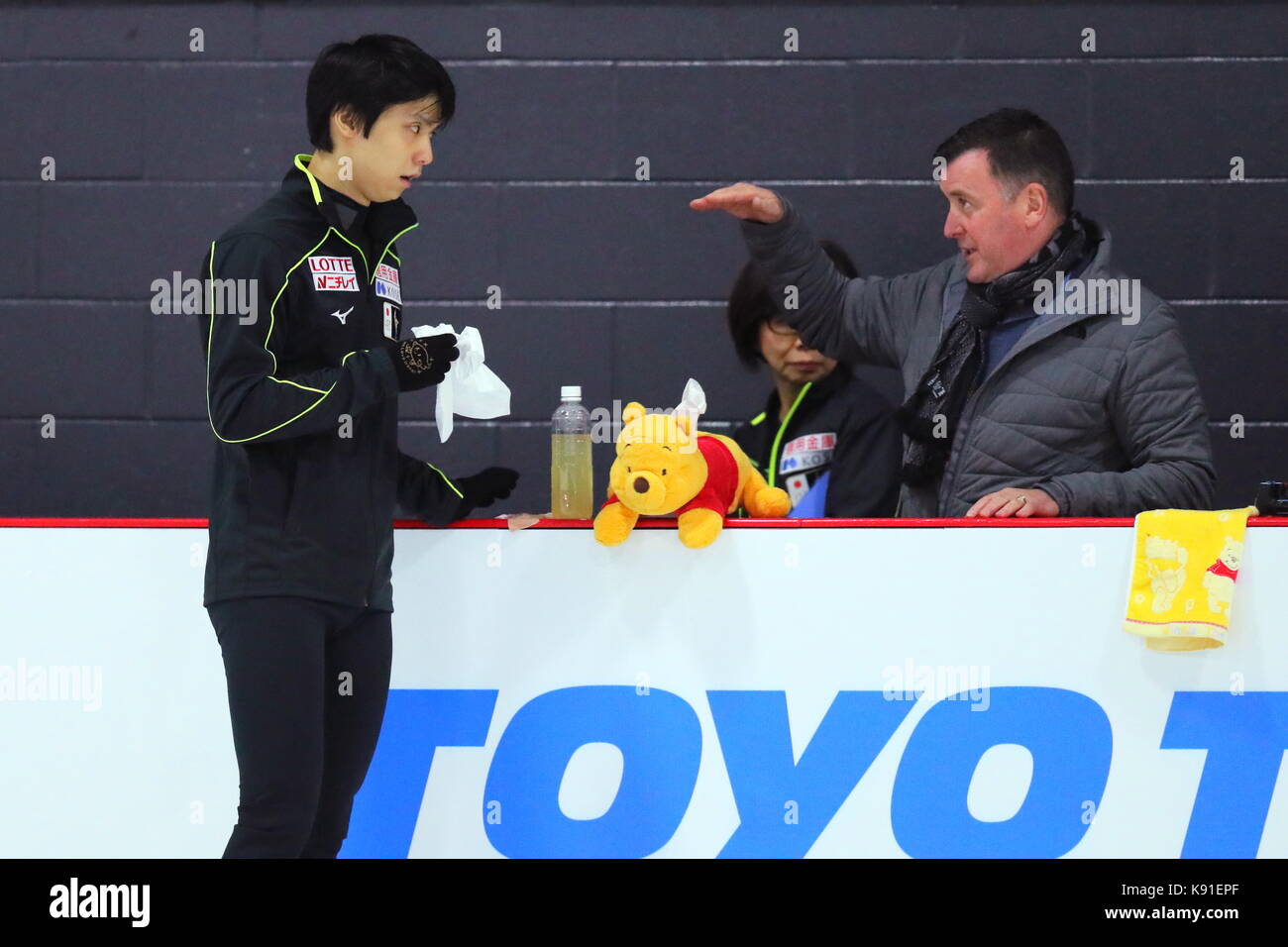 Sportplexe Pierrefonds, Montreal, Canada. 21st Sep, 2017. (L-R) Yuzuru ...
