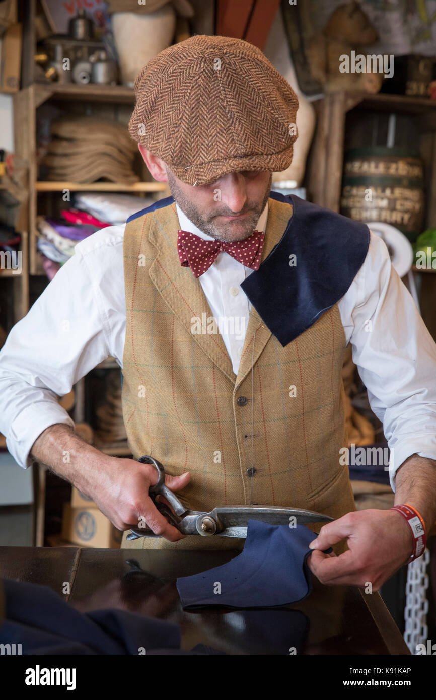 1950s hat hi-res stock photography and images - Alamy